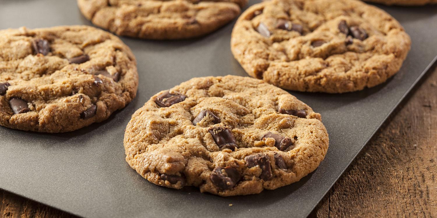Holly's Peanut Butter Chocolate Chip Cookies | Jo Jo's Natural Market